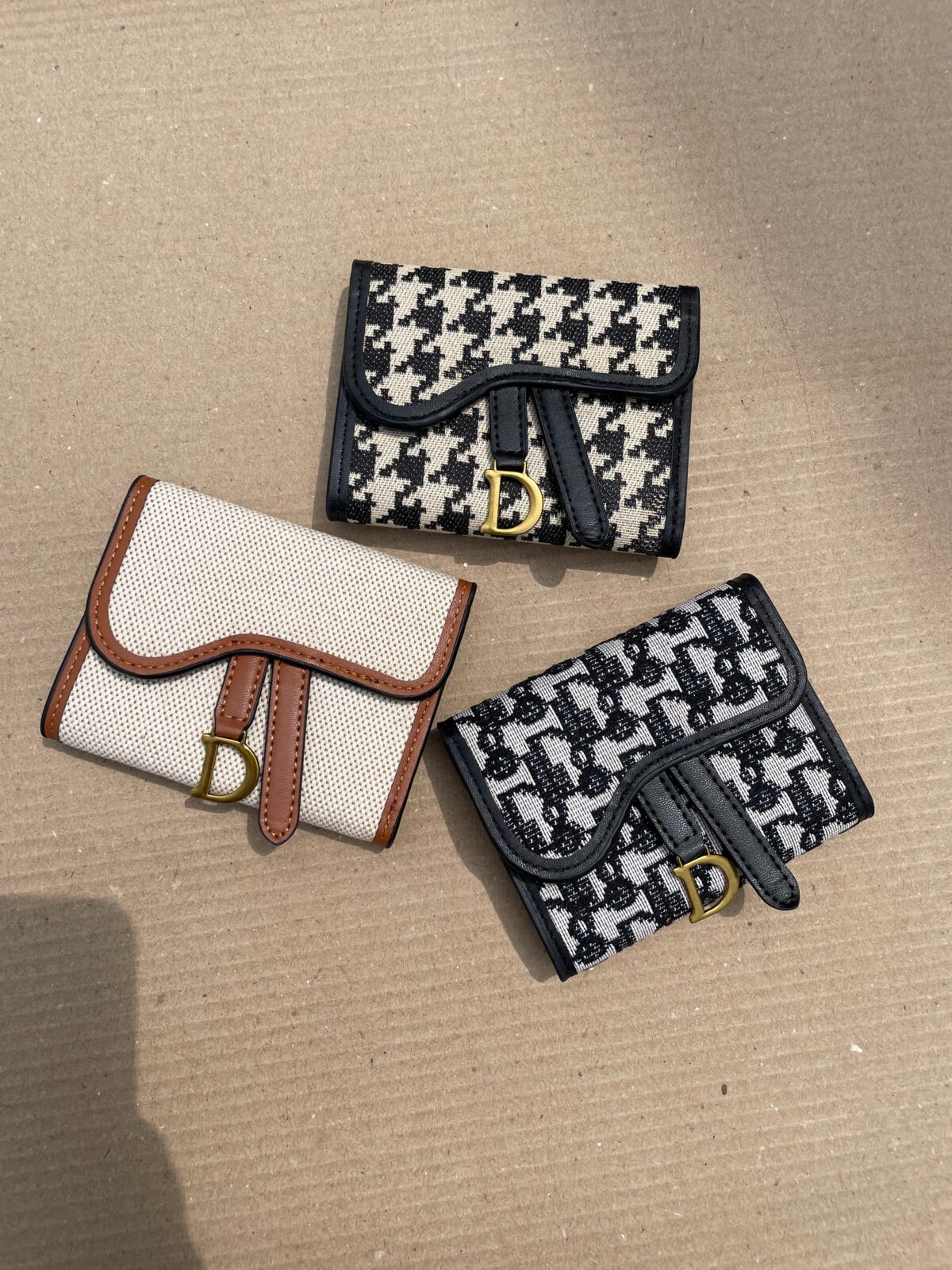 D-Mini Trifold Wallets – Kristore